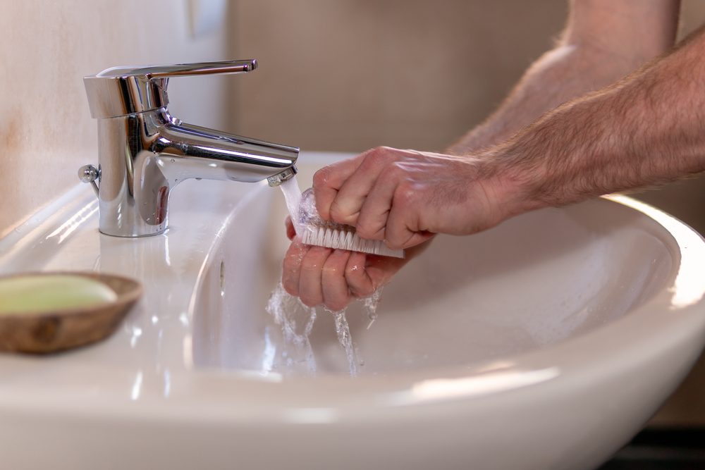 How to Care for Your Green Fingers - WIN with Pure Lakes - JParkers